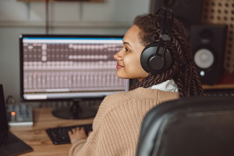How to Improve Your Music Production Skills Using These 6 Steps